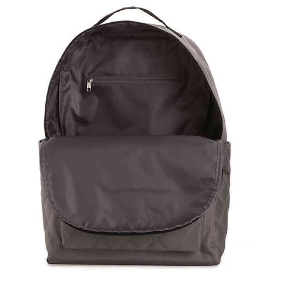 DSW | Bags | Quilted Matching Set Duffel Bag And Backpack | Poshmark